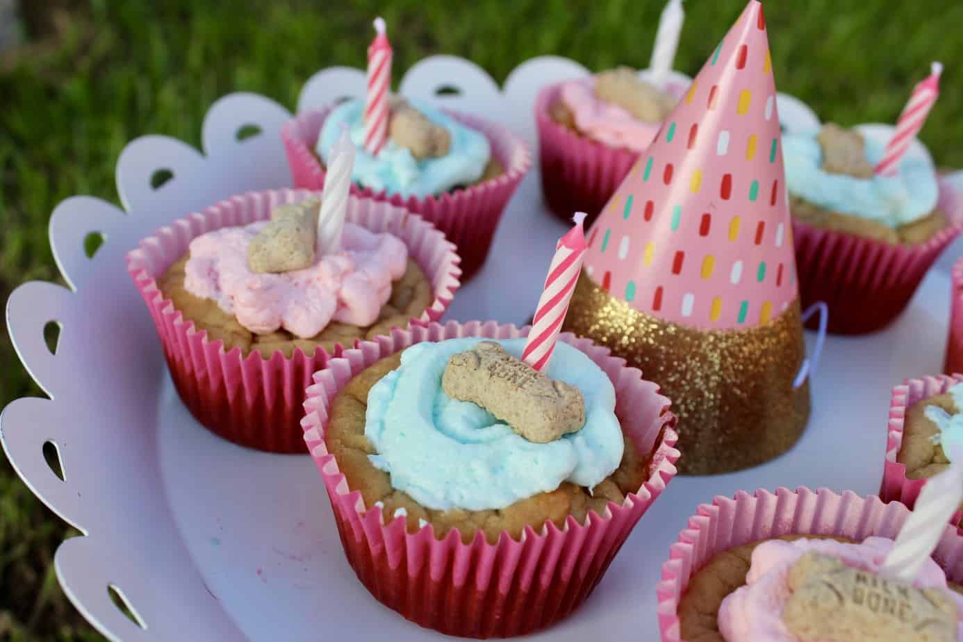 Give Your Pup The Royal Treatment With These Princess Pupcakes!